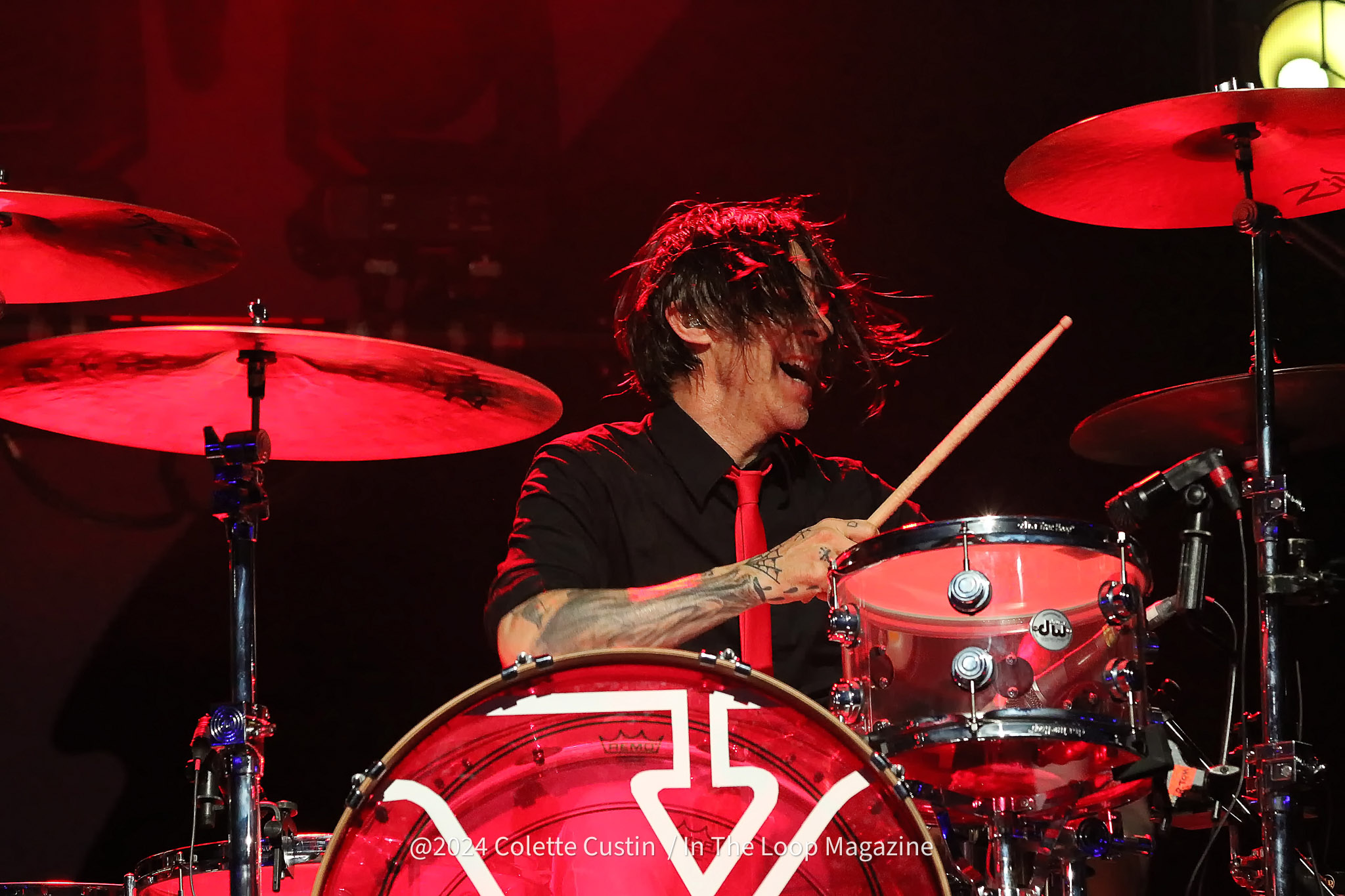 In The Loop Magazine Chicago's Own, Alkaline Trio, Made Triumphant ...