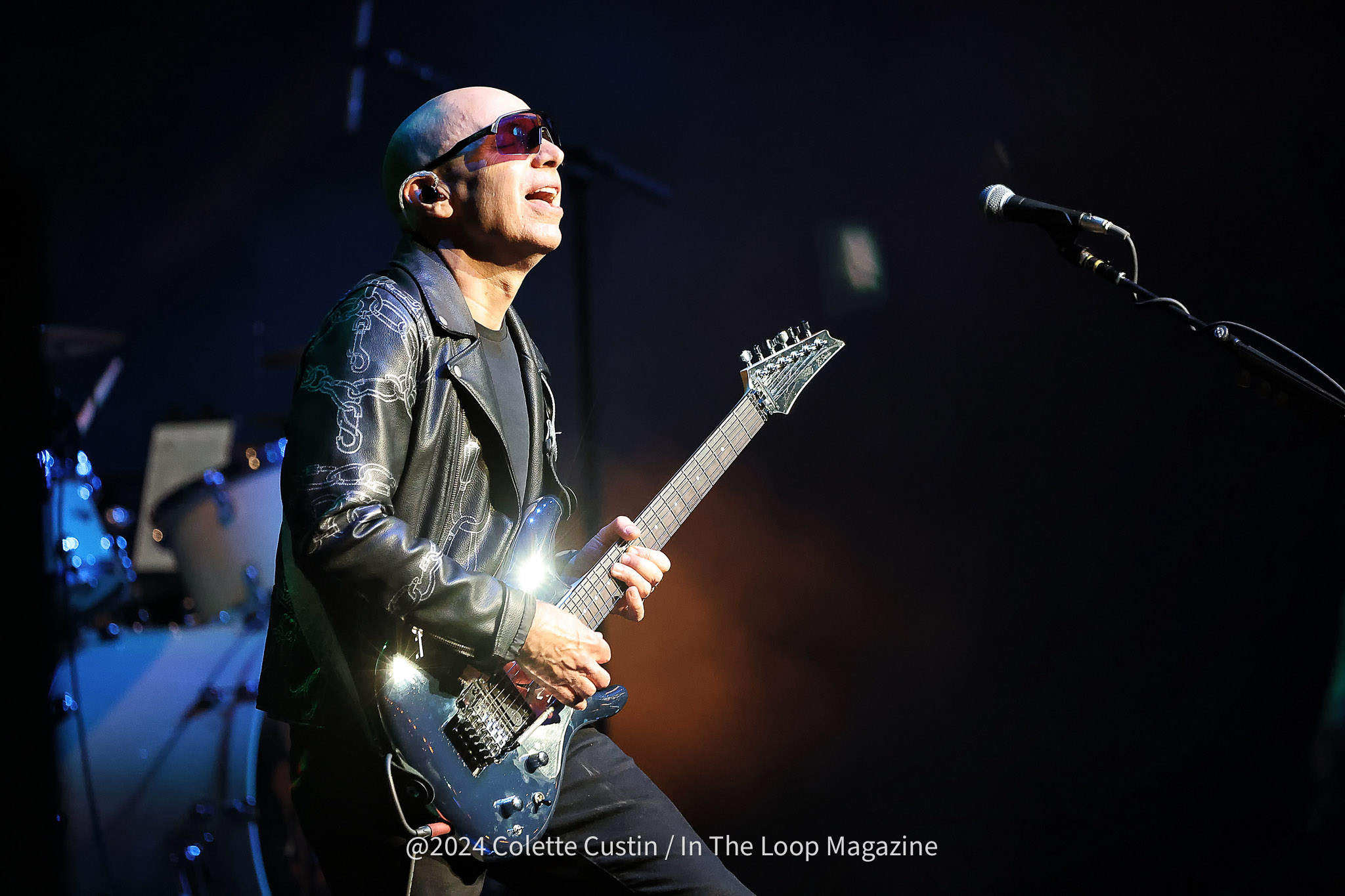 In The Loop Magazine Photo Gallery: Joe Satriani and Steve Vai - Satch Vai Tour 2024 @ The ...