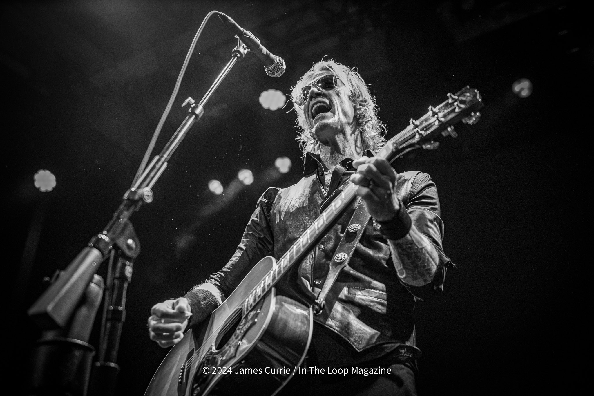 In The Loop Magazine – Photo Gallery: Duff McKagan @ Outset Chicago