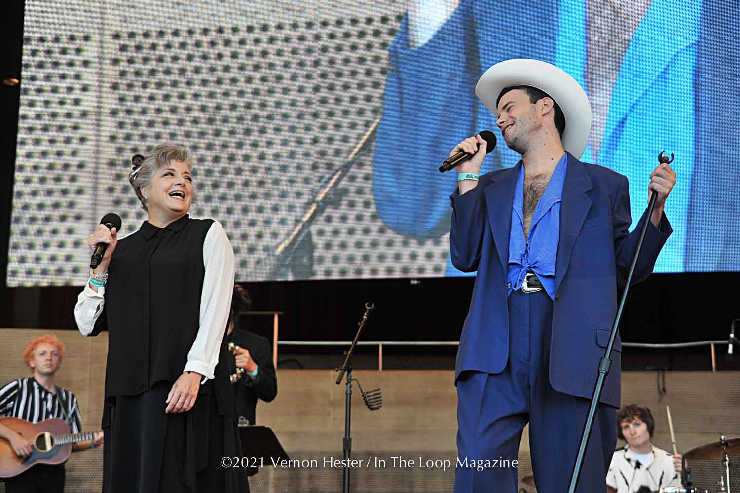 In The Loop Magazine Photo Gallery: Andrew Sa @ Pritzker Pavilion - In ...