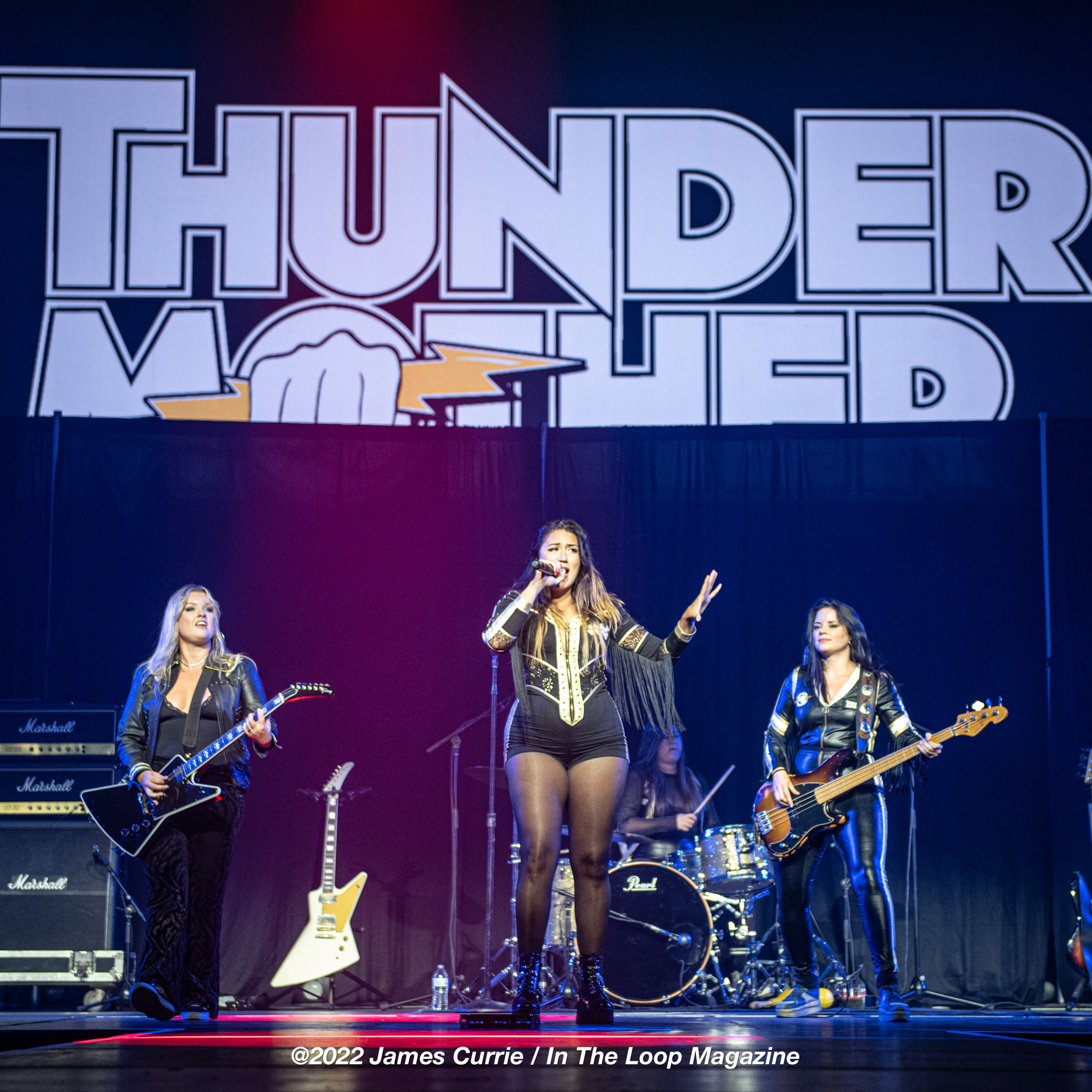 In The Loop Magazine – Photo Gallery: Thunder Mother @ Allstate Arena